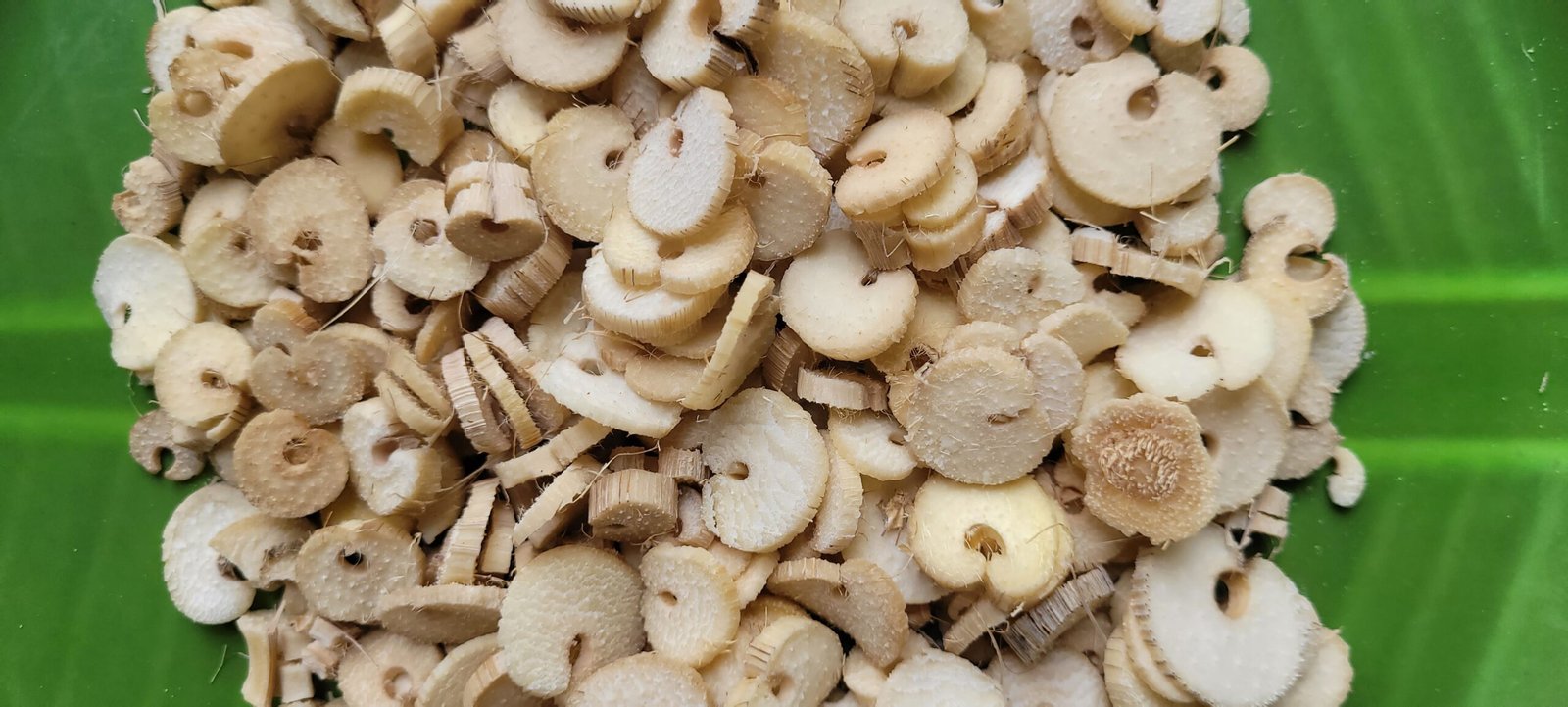 Palmyra Sprout Tuber Flakes – Lemurian Bazaar